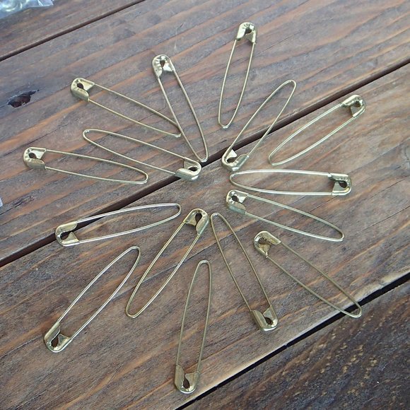 Vintage | Jewelry | Vintage Metal Brass Large Safety Pins Mixed Bundle ...